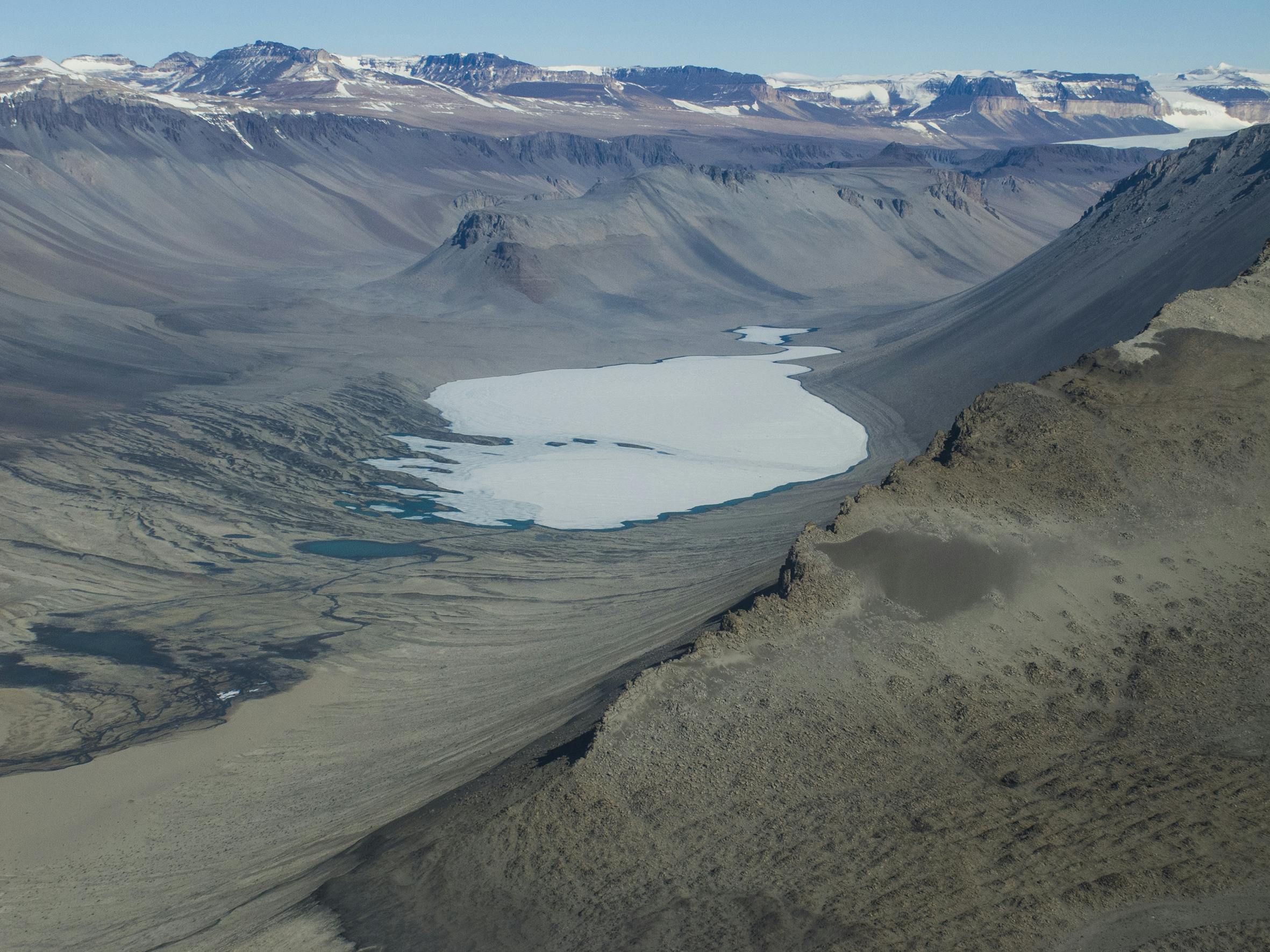 South Victoria Land Tundra | One Earth