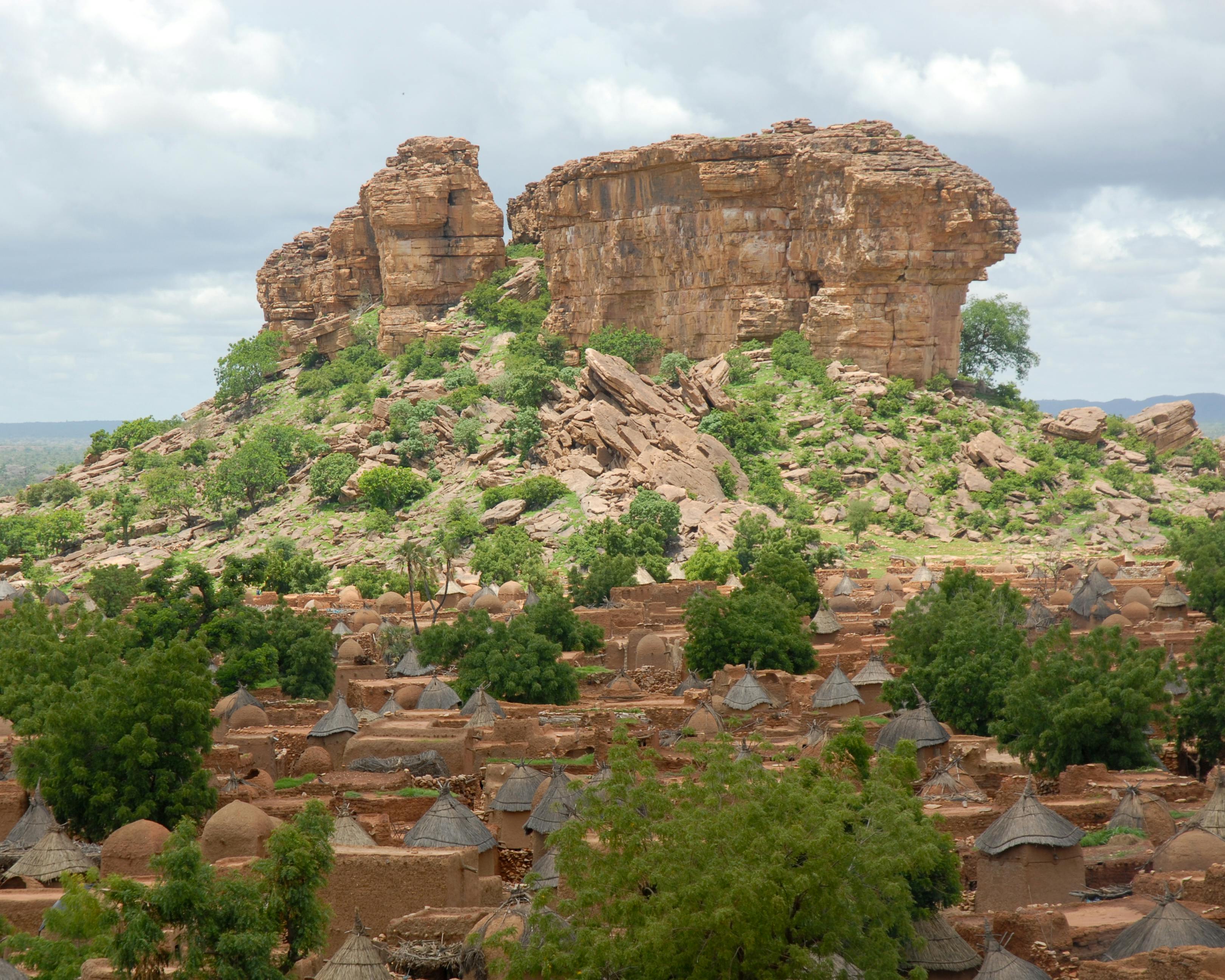 Case study 1: the Dogon intermittent shade | One Earth