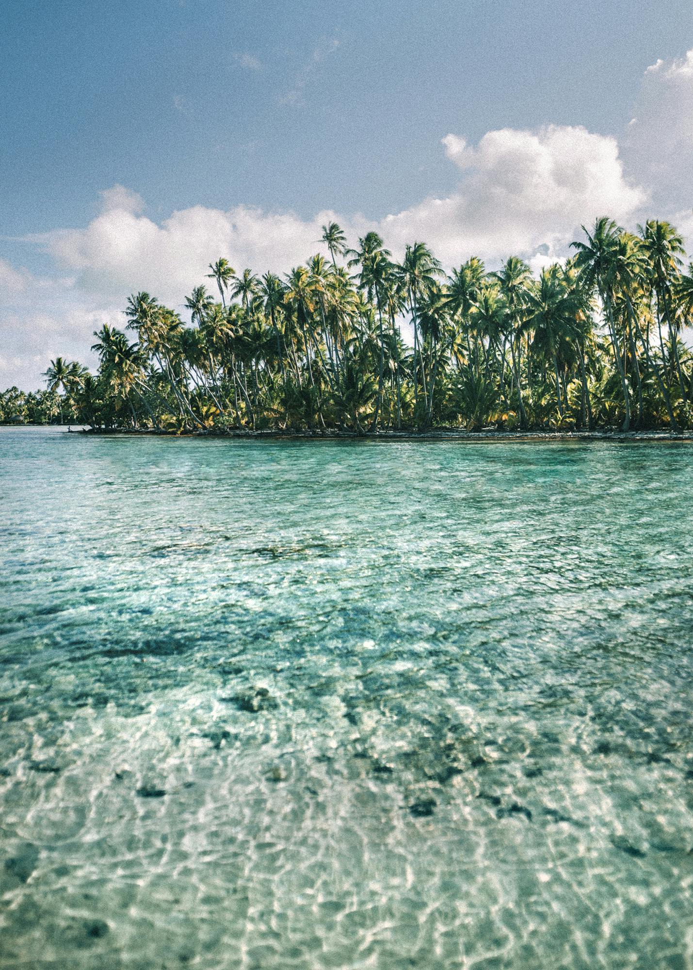 Le Taha'a Island Resort - Overwater Bungalow Bliss in Tahiti | Away Lands