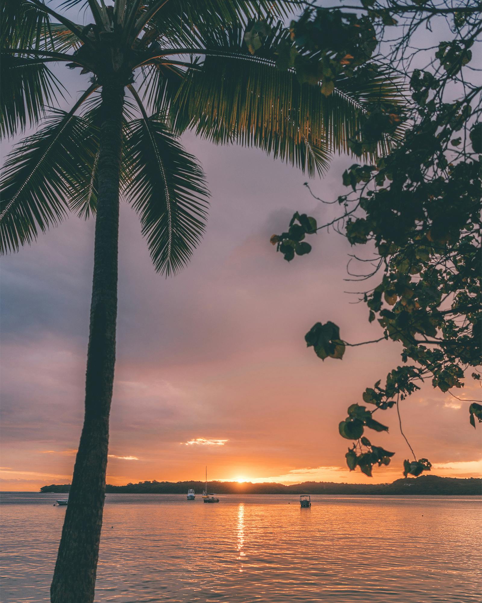 Waking Up in Fiji - Sun and Spa At the Shangri-La Fijian Resort | Away ...